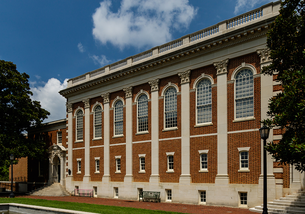 Sweet Briar College Mary Helen Cochran Library - MH Masonry & Associates