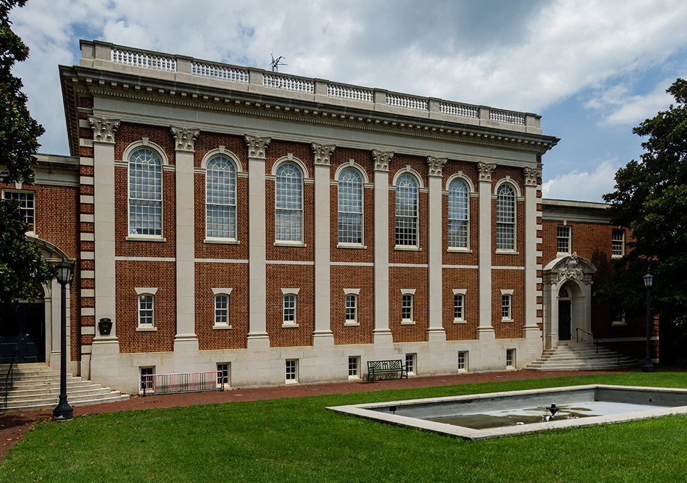 Sweet Briar College Mary Helen Cochran Library - MH Masonry & Associates