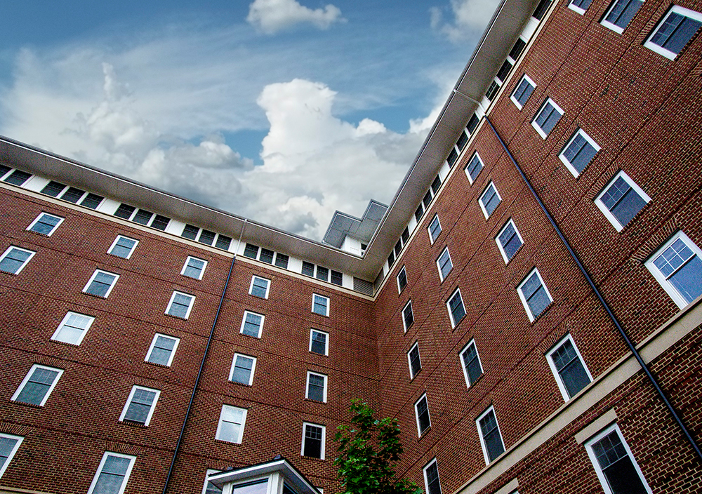 Liberty University Residential Commons I - MH Masonry & Associates